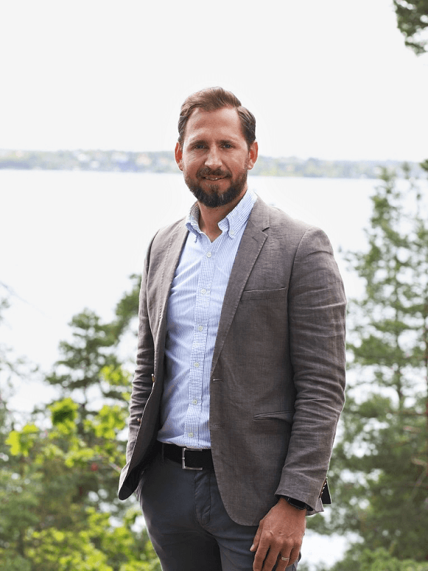 Niclas Persson - The Finance Family